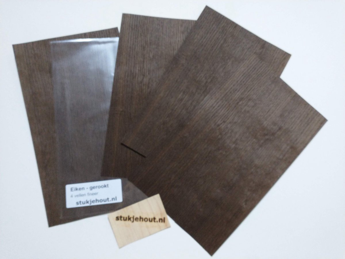 Fineer: Gerookt Eiken fineer 4 vellen van sukjehout.nl | bol