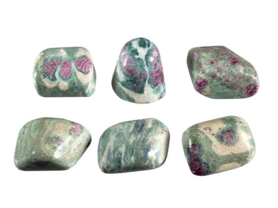 Robijn in fuchsiet steen getrommeld 10 - 20 gram | bol