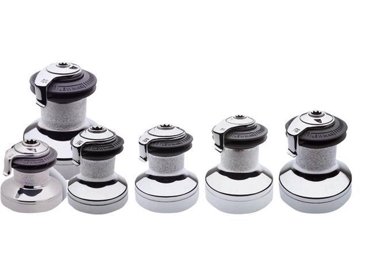 Lewmar Ocean 40AST 2-speed self tailing winch 49040055 | bol.com