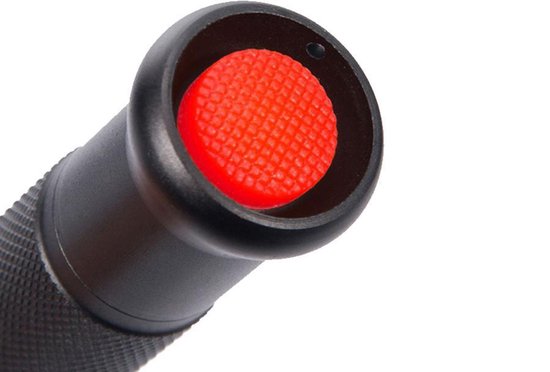 bol.com | Militaire Zaklamp – Vorm van een Knuppel – 31 cm – LED ...