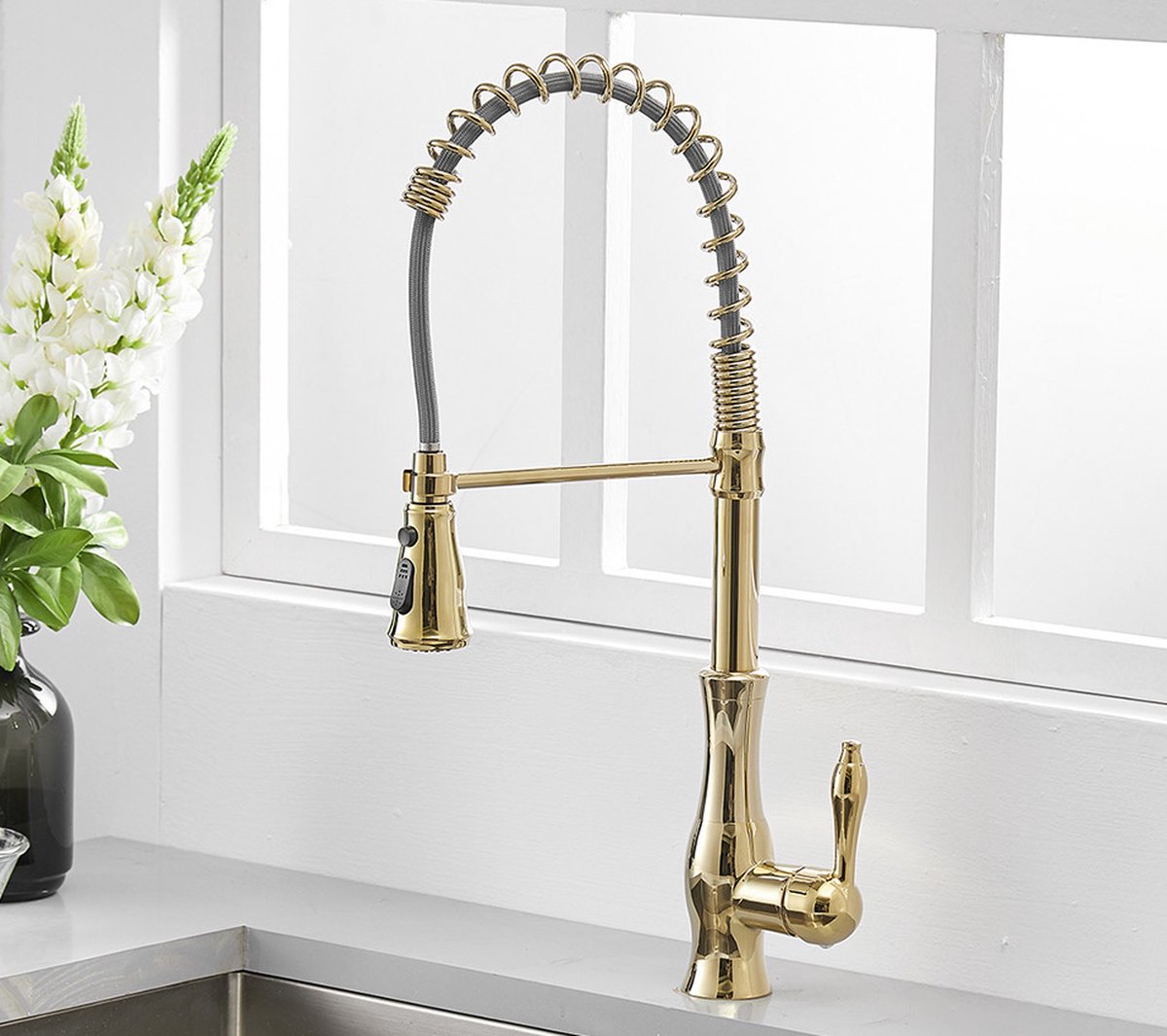 Keukenkraan met uittrekbare sproeikop GOUD CHROOM Ova OMNITAIR | bol.com