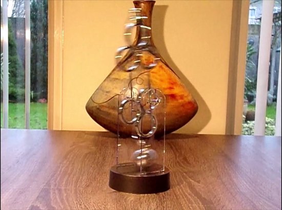 Perpetuum mobile pendulum | bol