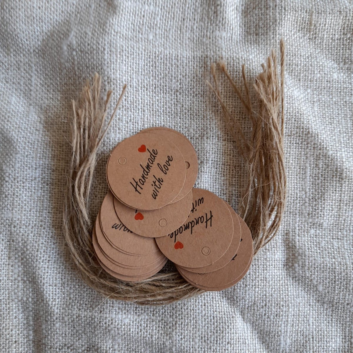 20 Kraft Cadeaulabels - Ronde Label Met Tekst Handmade With Love ...