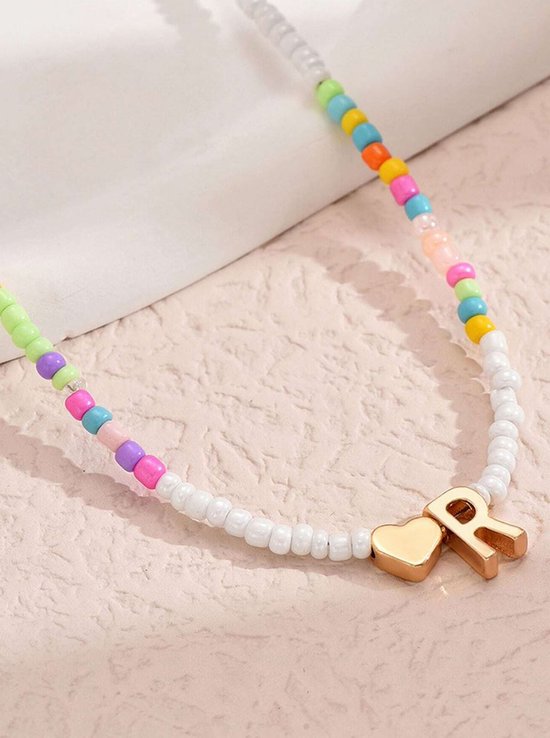 Ketting kraaltjes met hanger letter R | bol