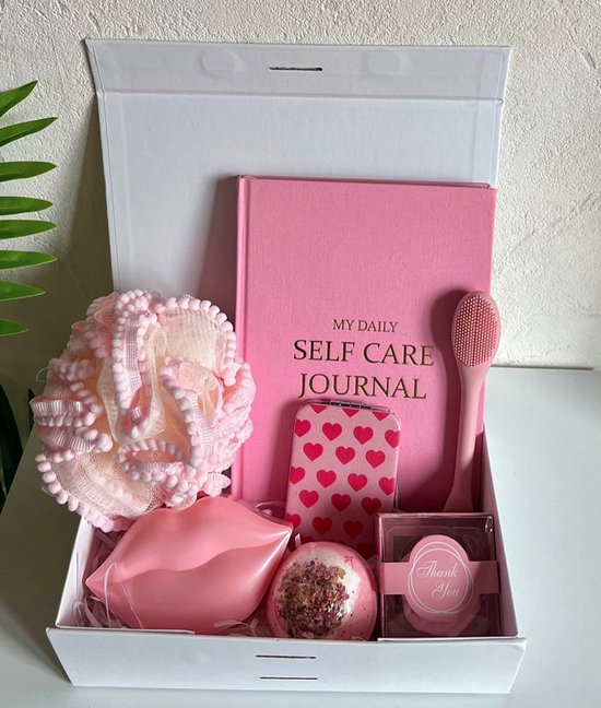 Verwen cadeau voor vrouwen - Wellness pakket - Bad bom - Bloem zeep ...