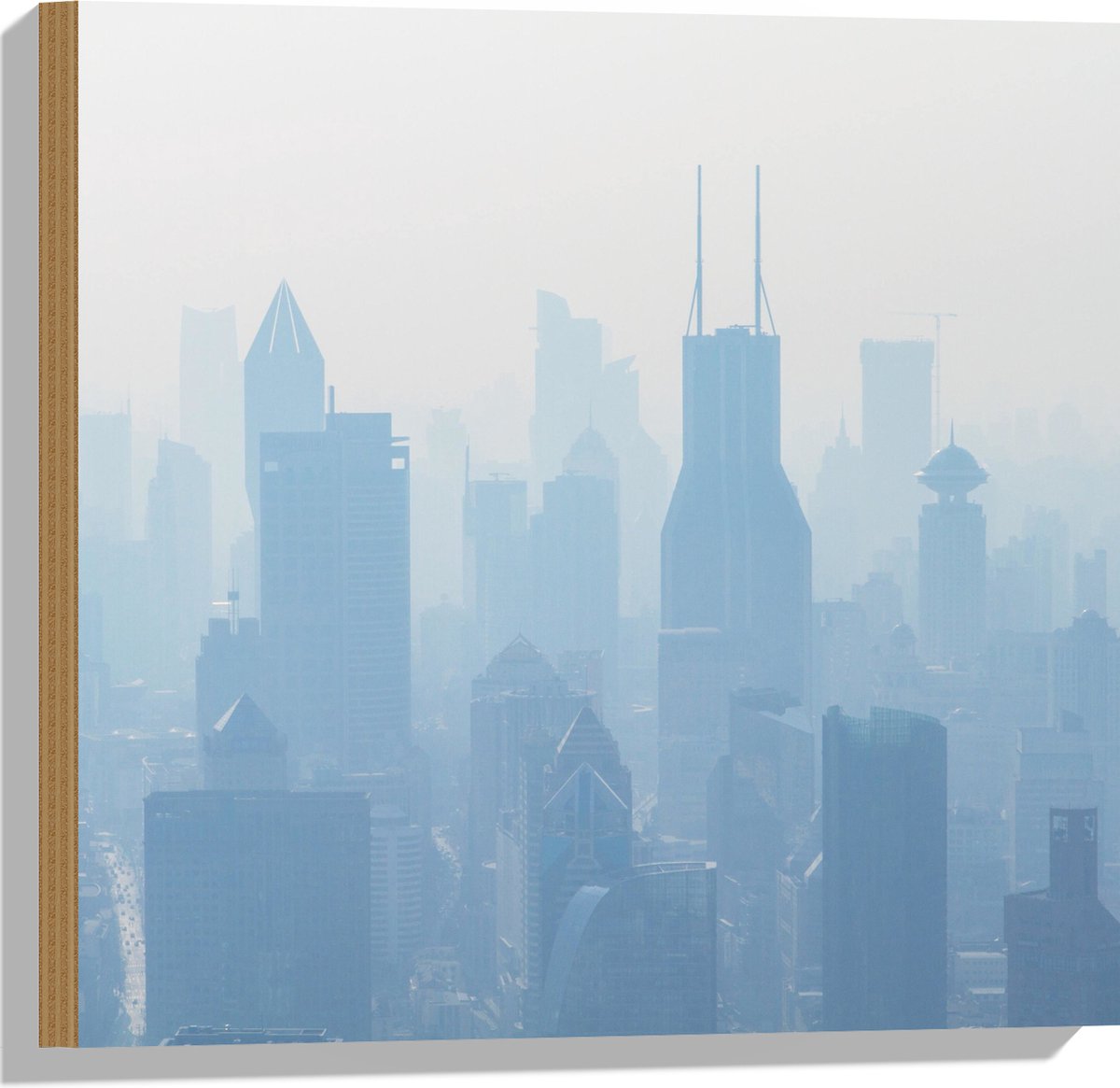 Hout - Mistige Lucht tussen Hoge en Grote Gebouwen - 50x50 cm - 9 mm ...