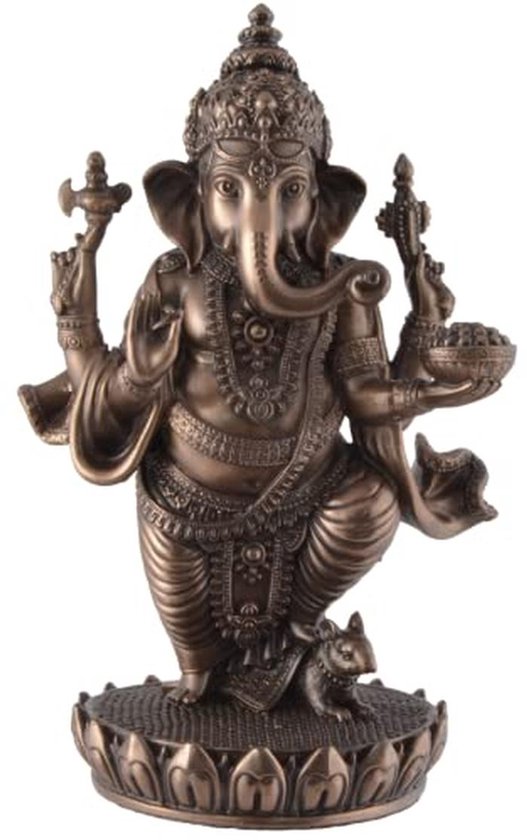 Indiase god Ganesha op lotusbloem - bronzen beeld voor geluk en succes ...