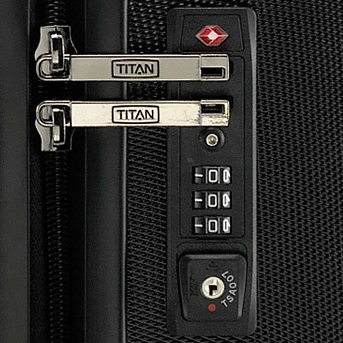 Titan Xenon Reiskoffer - 71 cm - Zwart | bol.com