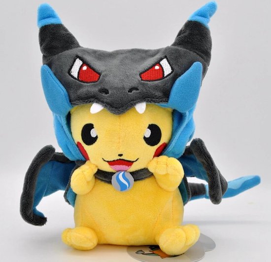Pikachu knuffel met Gyarados cape 23 cm - Pikachu knuffel - Pokemon ...