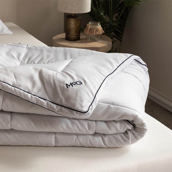 Dekbed McGregor Hotel Deluxe - All-Season | bol