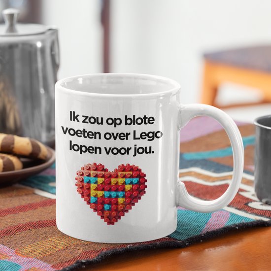 NietMokken.nl – Grappige Mok – "Ik Zou Op Blote Voeten Over LEGO Lopen Voor Jou" –... | bol