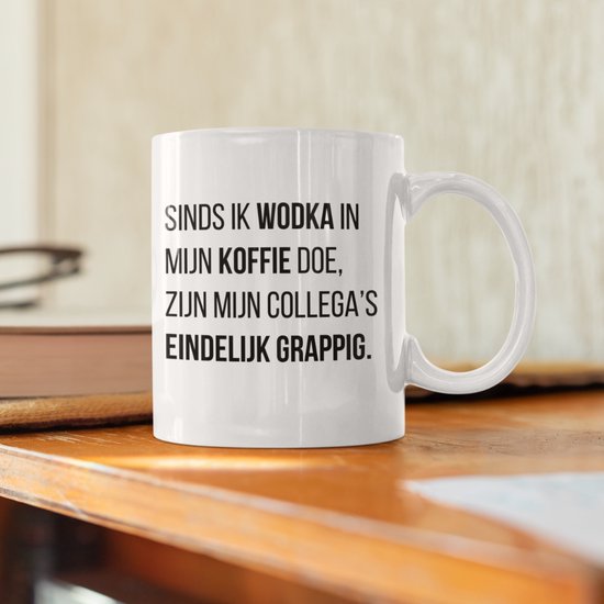 NietMokken.nl – Grappige Mok – "Wodka in Mijn Koffie" – Humor Cadeau voor Collega’s –... | bol