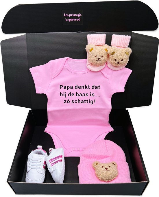 Kraamcadeau, kraamcadeau meisje, geboortecadeau met roze romper ...