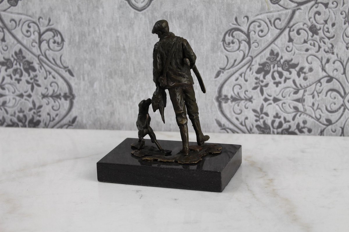Bronzen Beeld Jager en Hond | bol.com