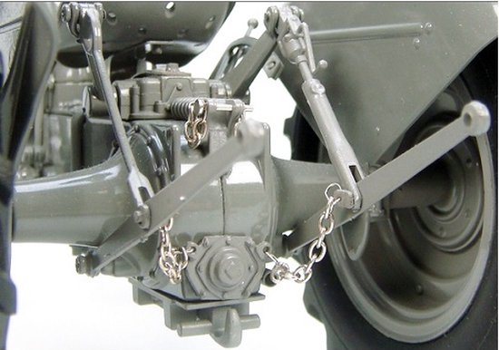 Universal Hobbies 2690 Massey Ferguson TEA20 | bol