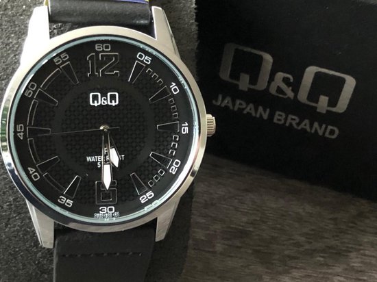 Q&Q heren horloge Q890J800Y met zwart leren horlogeband | bol