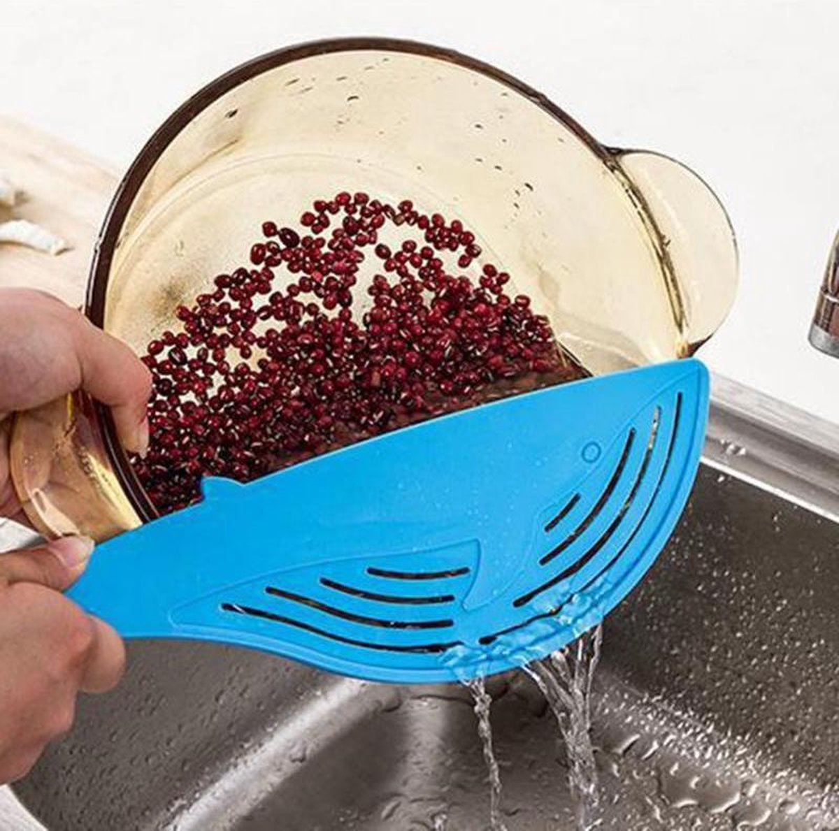 Handige vergiet - Handzeef - Afgietdeksel / keukenzeef - Walvis Vergiet ...