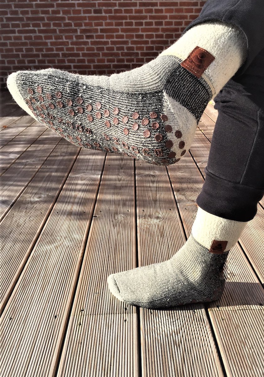 Buddha Socks - Huissokken - Warme wollen antislip sloffen - Blauw ...