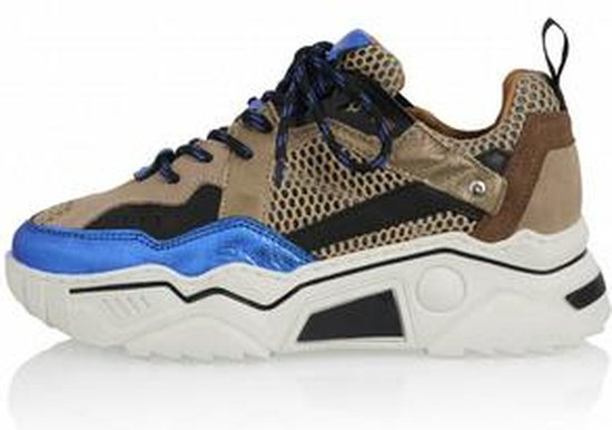 Pluto [40] | bol.com