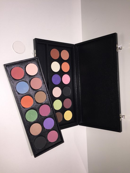 Disc Compact Eye Shadow 21 | bol.com