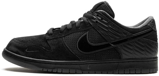 Nike SB Dunk low Ducks of a Feather Black University of Oregon PE | bol
