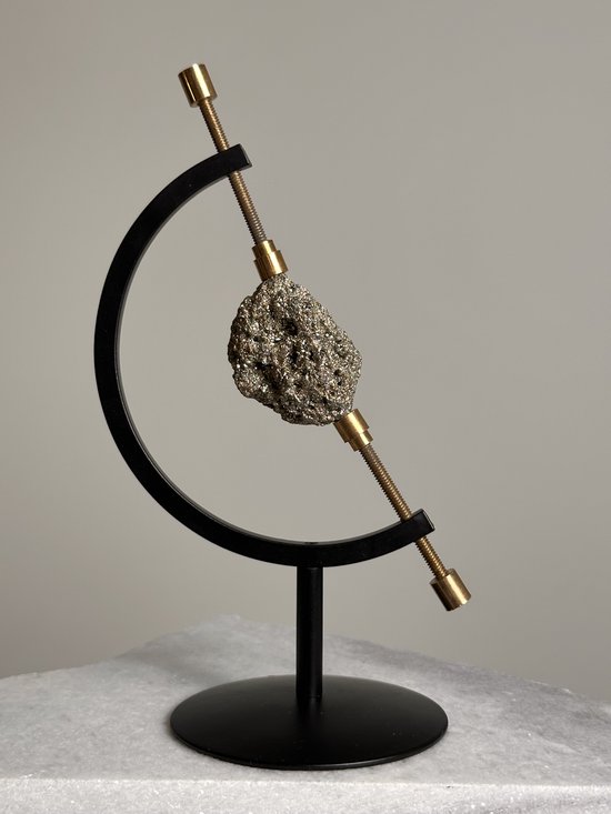 Gems by Emms - Pyriet op standaard - Edelstenen - Edelsteen op ...