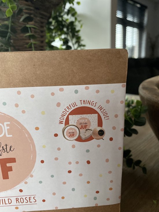 giftbox juf - cadeaupakket juf - inclusief houten hartje juf | bol
