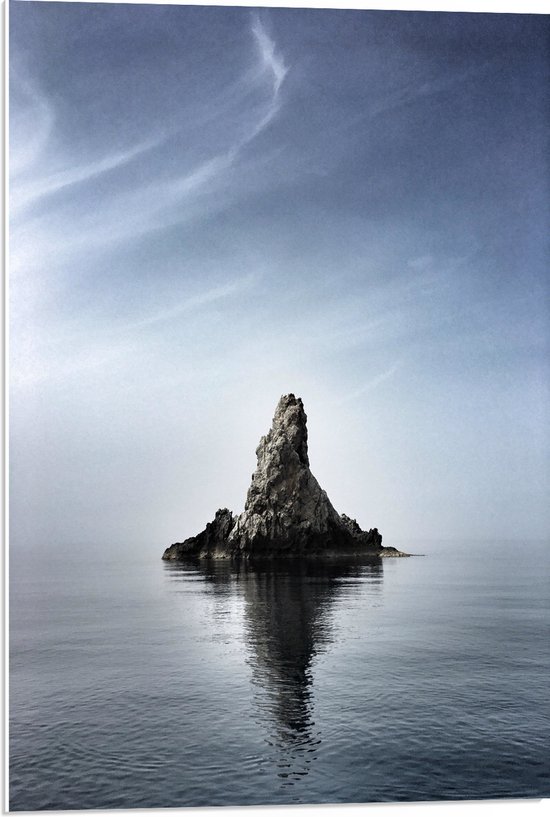 PVC Schuimplaat- Water - Eiland - Rots - Grijs - 50x75 cm Foto op PVC ...