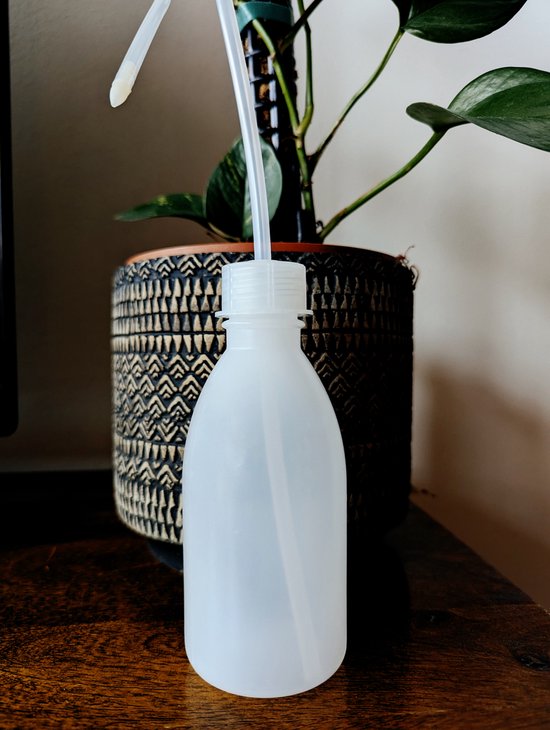 Spuitflesje hervulbaar plastic - Knijpfles - Doseerfles - Laboratorium ...