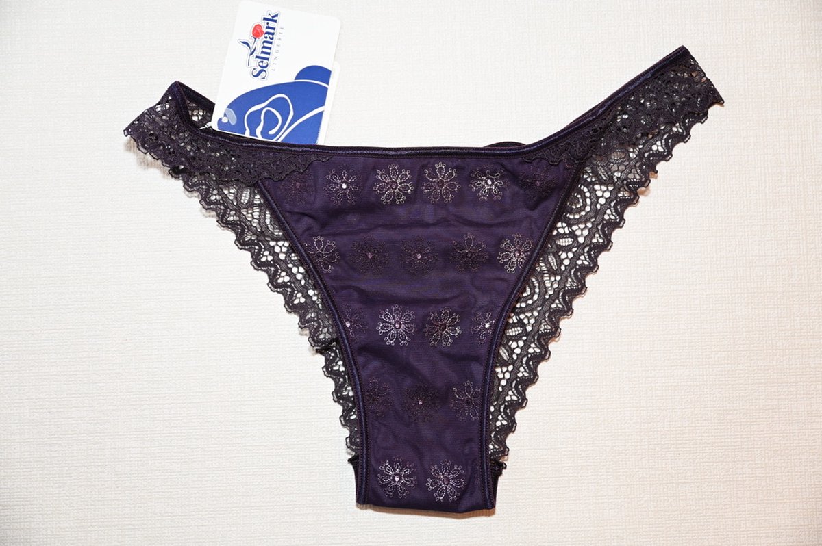 Selmark Lingerie Alma brazilian XS-XXXL - aubergine - S | bol.com
