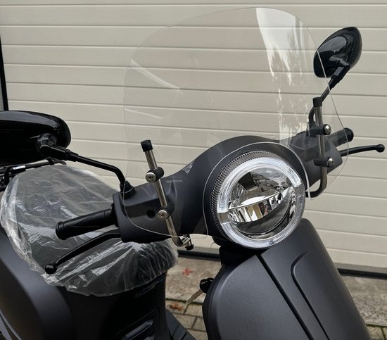 CSO | WINDSCHERM LAAG HELDER | BTC Riva, AGM VX50, La souris Vespelini ...