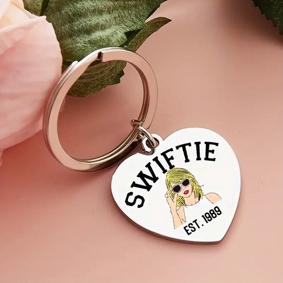 Taylor Swift Sleutelhanger - Swiftie - Keychain - Staal | bol