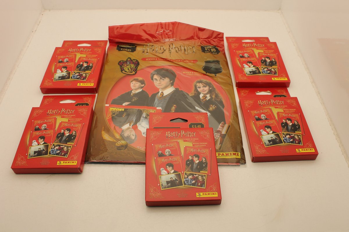 Harry Potter Starterset - Panini - Stickeralbum en 4 pakjes kaartjes | bol
