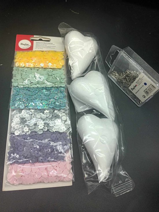 Piepschuim Hartjes voor te pailletten - volledig pakket - Stuks met ...