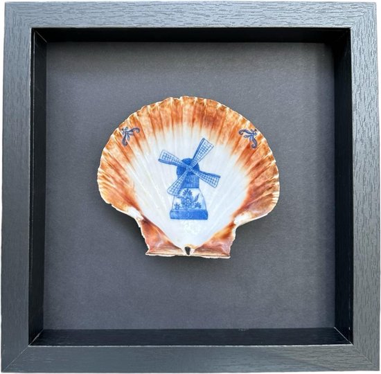 Mijn Pronkstuk - Gouden sint-jacobsschelp met molen delfts blauw ...