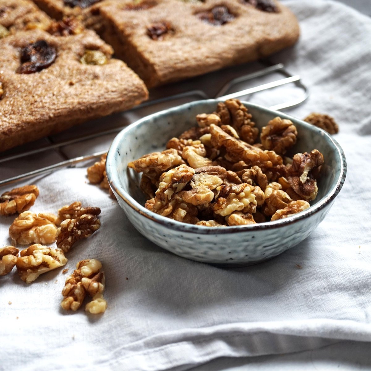 Smaakt Biologische Walnoten (Doos van 8 verpakkingen van 150 gram) NL ...