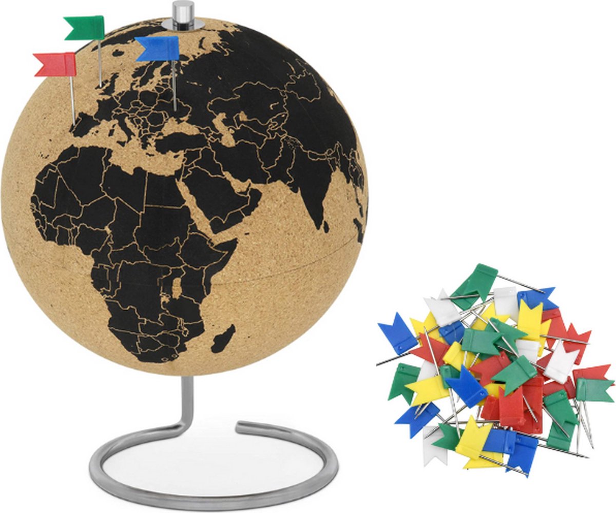 Wereldbol van kurk met punaises vlagspelden wereldbolkurk draaibaar ...