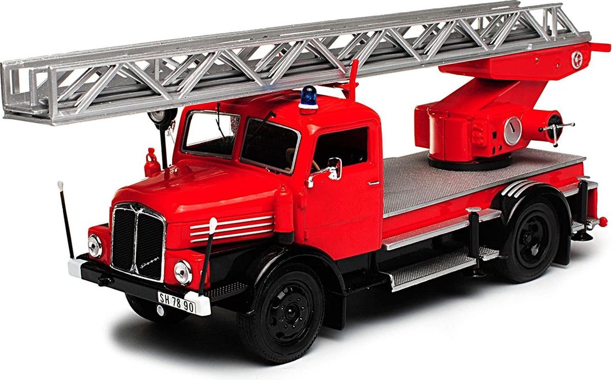IFA S4000 DL Fire Brigade 1962 - 1:43 - IXO Models | bol.com