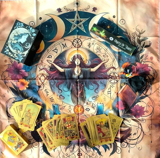 Tarot set en Pendel set Maangodin - Tarotkleed - Tarotkaarten in Houten ...