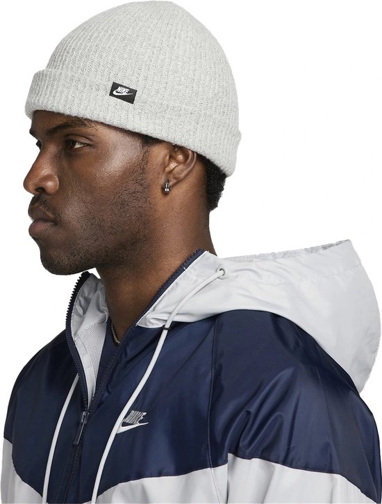 Nike terra muts in de kleur grijs. | bol