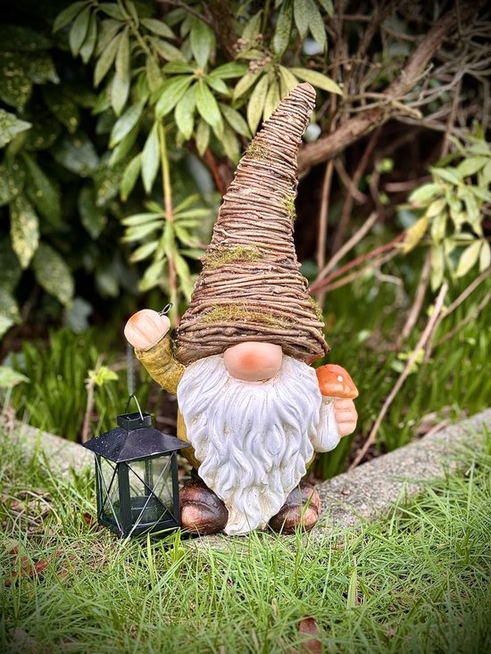 Tuingnoom met lantaarn en groene muts 38 cm hoog - magnesium ...