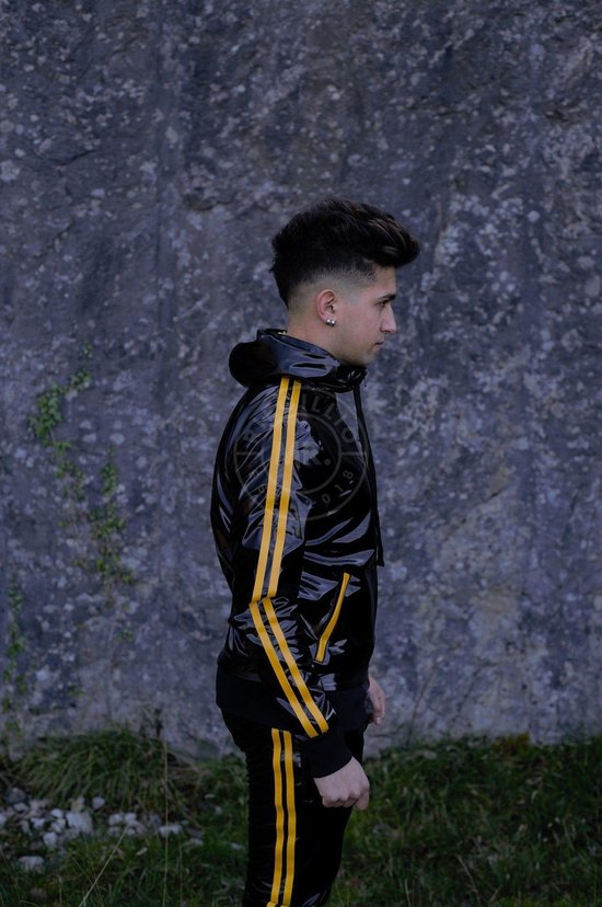PVC Tracksuit Broek met Gele Strepen | bol.com