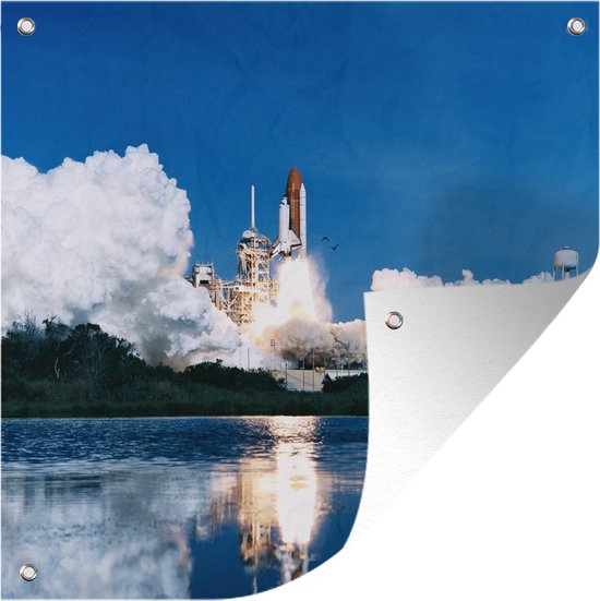 Tuinposters Lancering van een space shuttle boven het water - 50x50 cm ...