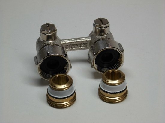 Tweekops Radiatorkoppelstuk met Afsluiters 50mm Hartafstand ...