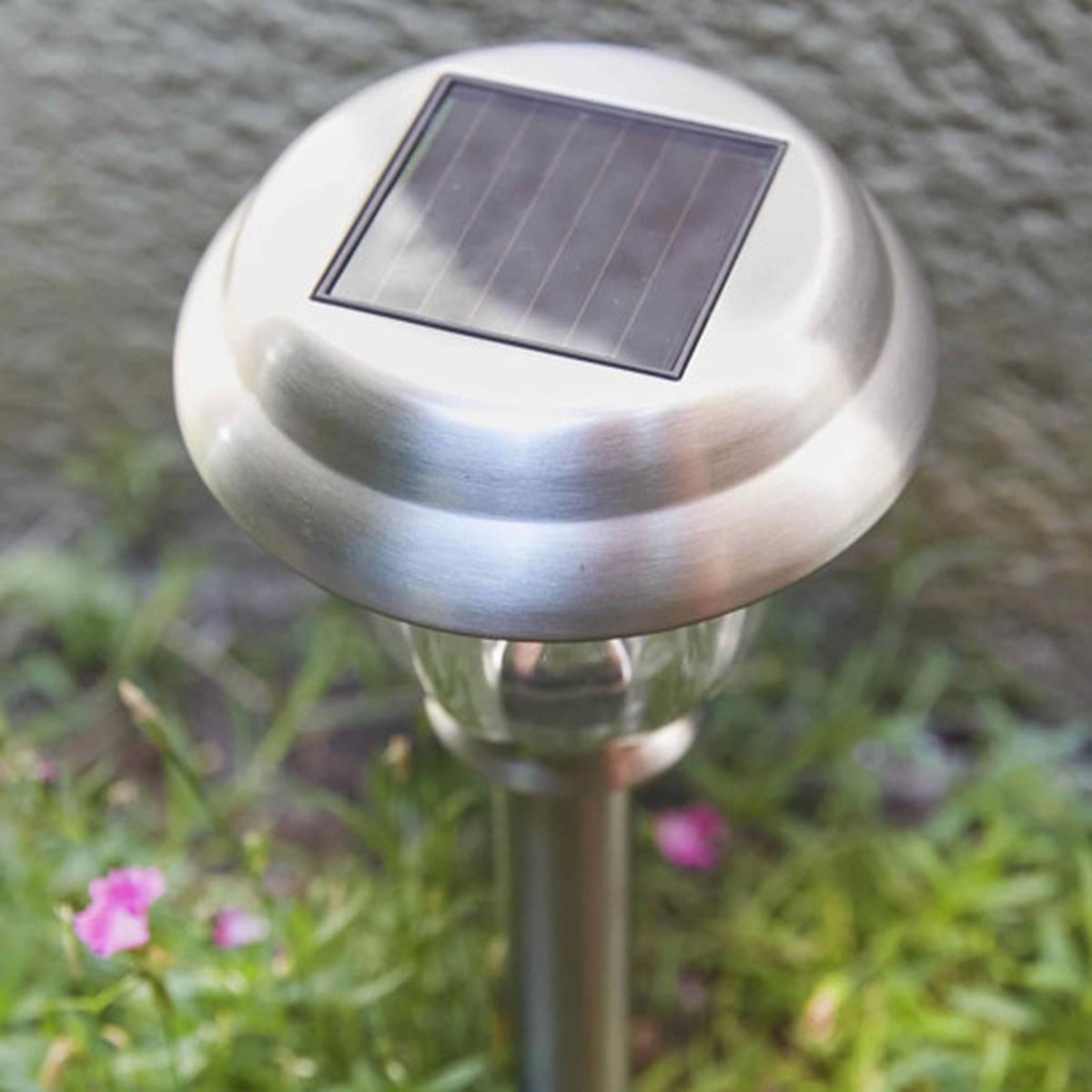 Luxform LED-tuinlamp Pulsar solar 10 lm intelligent | bol.com