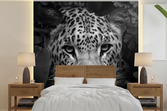 Behang - Fotobehang Jungle - Panter - Wilde dieren - Zwart - Wit ...