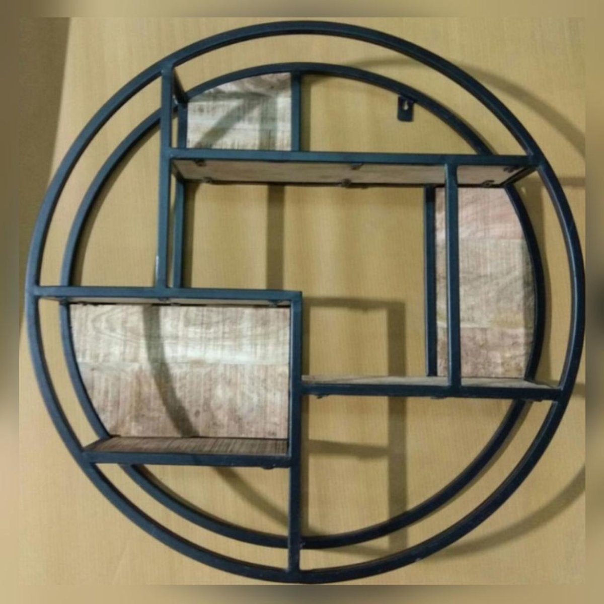 Industrieel rond wandkast rond 80 van metaal en mango hout | bol.com