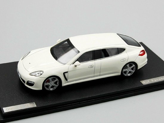 Porsche RUF RXL Limousine Panamera 2012 White | bol.com