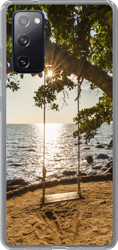Samsung Galaxy S20 FE hoesje - Een tropische boom met schommel bij het strand van Ko... | bol.com