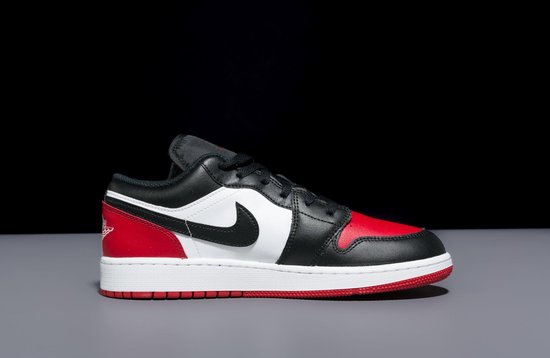 Air Jordan 1 Low GS 'Bred Toe' - 553560-161 - Maat 40 - BRED Zwart Rood ...